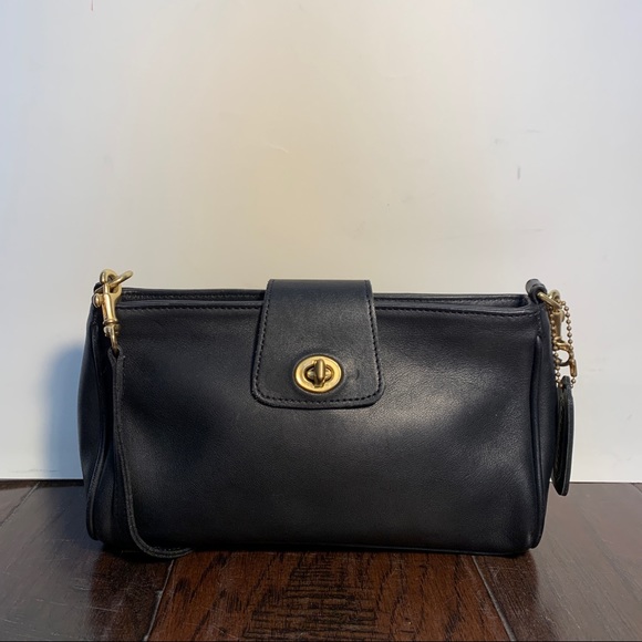 Coach | Bags | Vintage 9s Coach 954 Leather Crossbody Bag | Poshmark